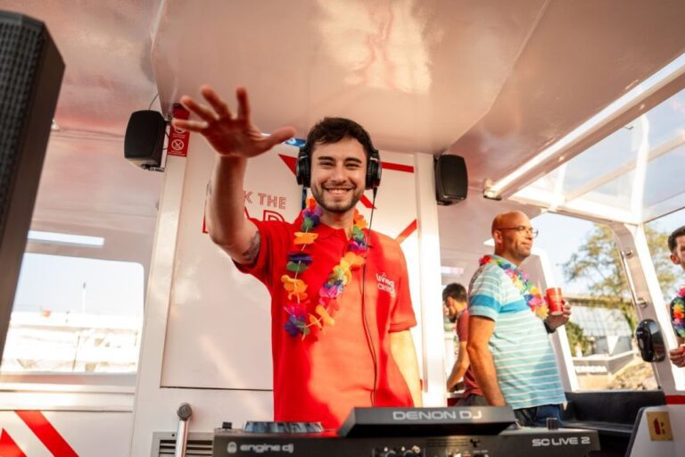 Porto Party Boat in river Douro with Bar and Dj